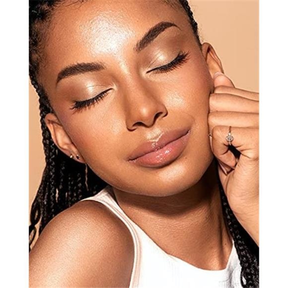 Makeup | Silky Soft Texture For A Subtle Glow Highlighter | Poshmark